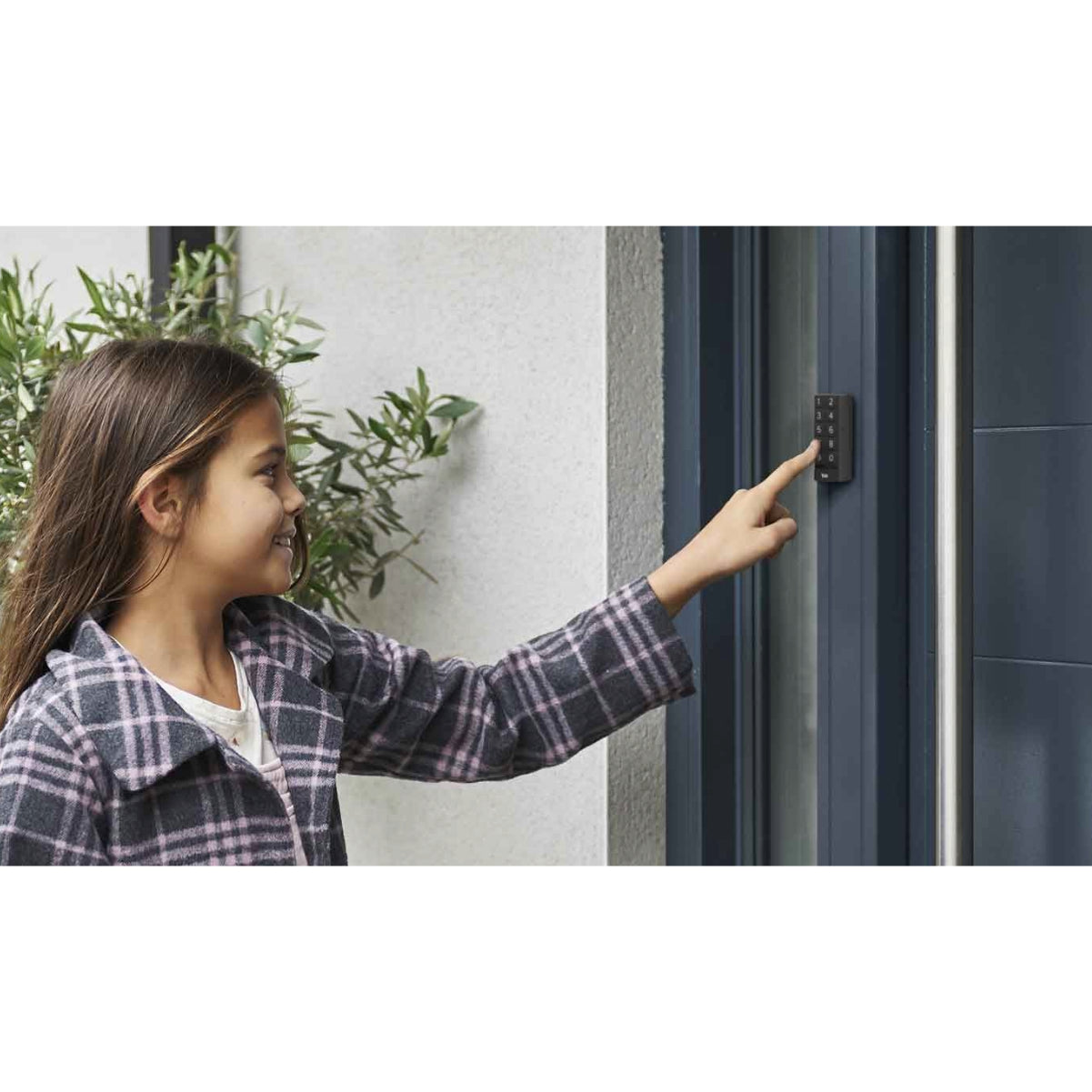 Innovative Digital Entrance Locks, Yale Unity Screen Door Lock – BLUi ...