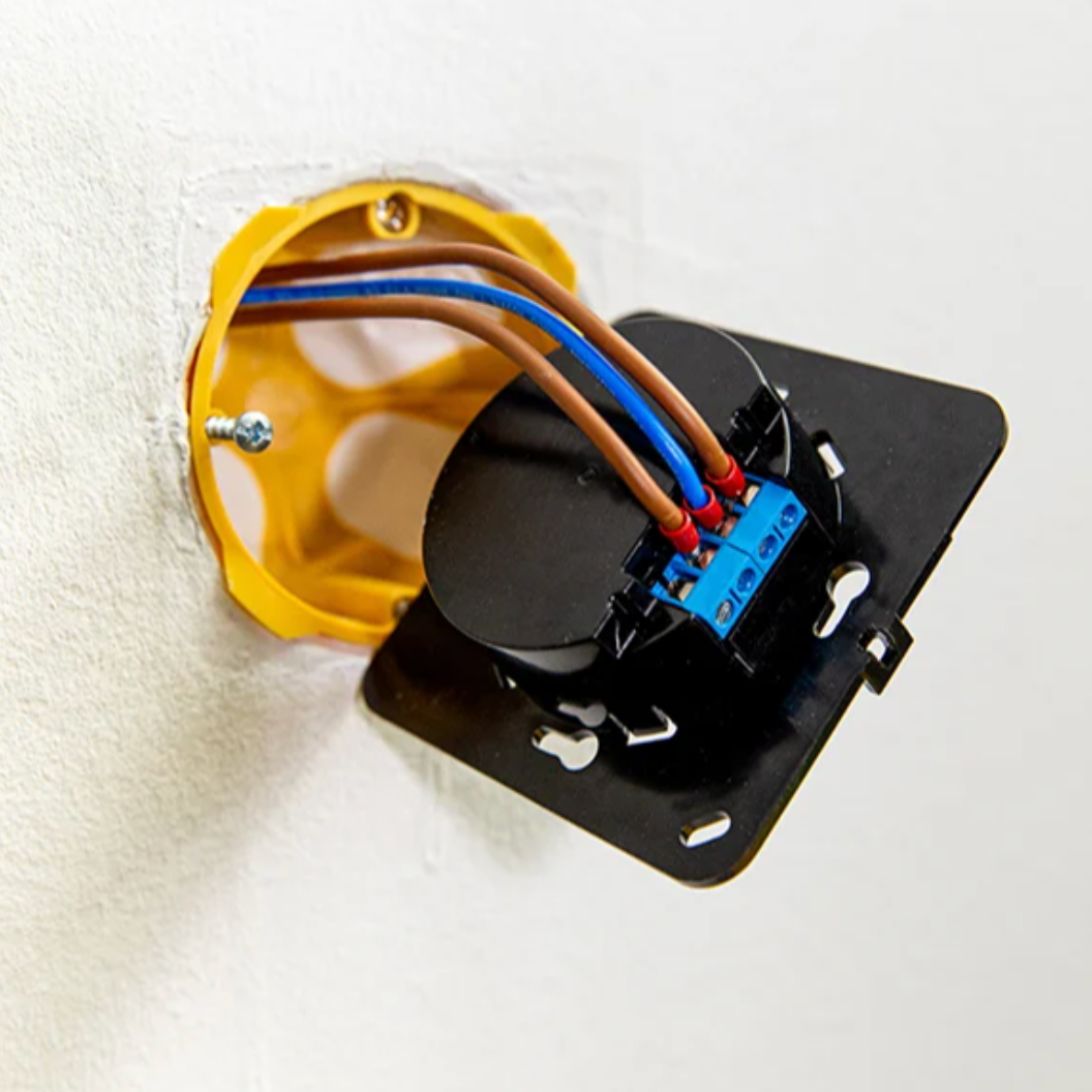 Shelly Plus 1 WiFi Relay Switch | Shelly Switches – BLUi Security Australia